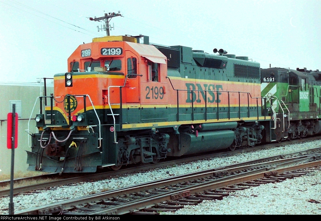 BNSF GP38-2